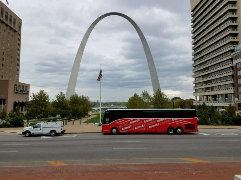 Annett Bus Lines - International Motorcoach Group